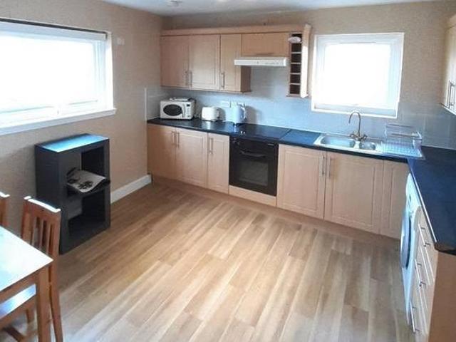3 bedroom flat for rent in Marquis Road Aberdeen AB24