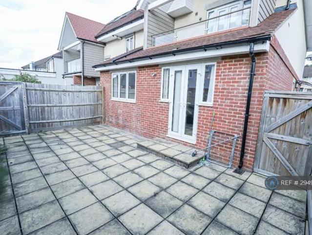 3 bedroom flat for rent in Marston Road, Oxford, OX3