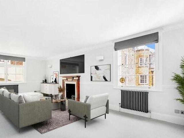 3 Bedroom Flat For Rent In Mayfair