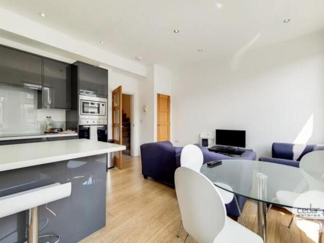 3 bedroom flat for rent in Maygrove Road, Kilburn NW6
