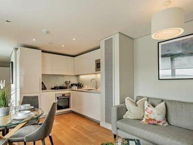 3 Bedroom Flat For Rent In Merchant Square