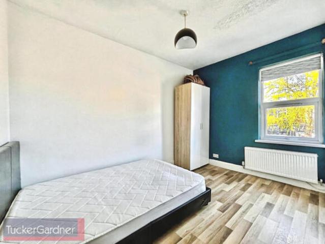 3 bedroom flat for rent in Mill Road, Cambridge, CB1 3NF, CB1