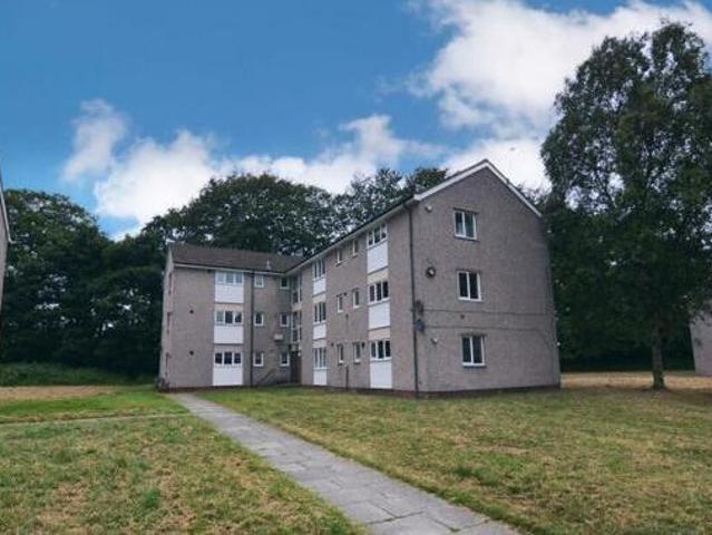 3 Bedroom Flat For Rent In Monks Way