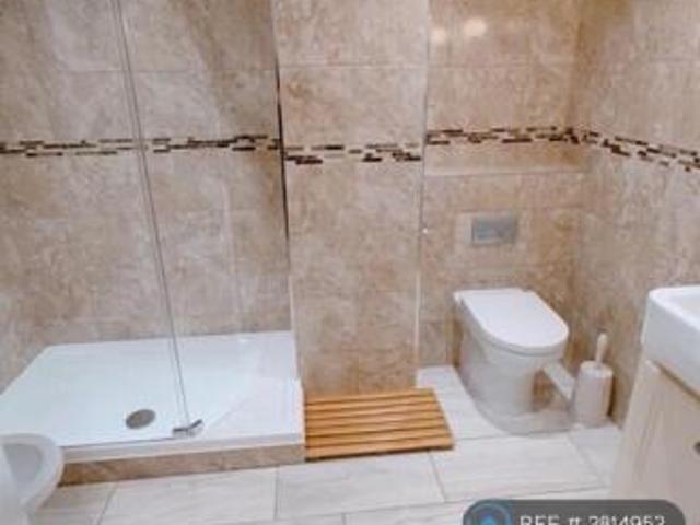 3 bedroom flat for rent in Monkton Court, Bournemouth, BH4