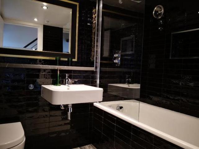3 bedroom flat for rent in Morrison Street, Glasgow, G5