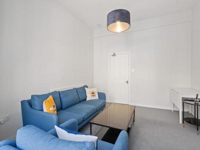 3 bedroom flat for rent in Morrison Street, Edinburgh, EH3