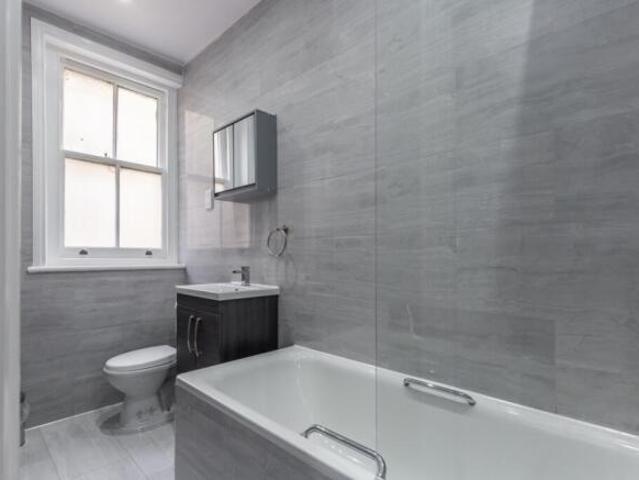 3 bedroom flat for rent in Morshead Road Maida Vale W9