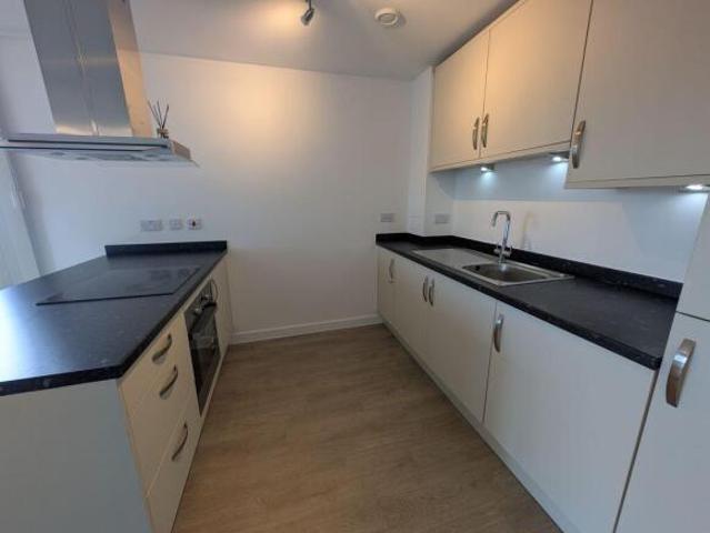 3 bedroom flat for rent in Moseley Lodge, Chrisp Street, Poplar, E14