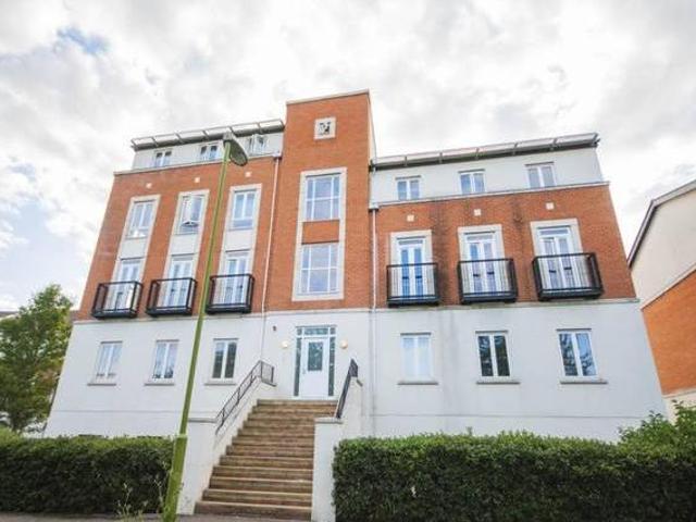 3 bedroom flat for rent in Mosquito Way Hatfield Hertfordshire AL10