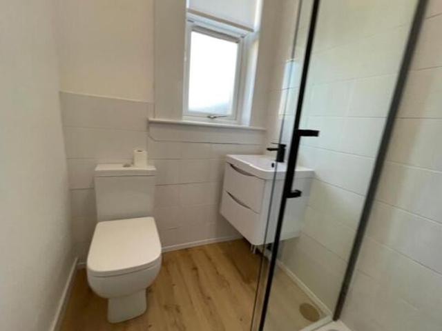 3 bedroom flat for rent in Nelson Street, Baillieston, G69
