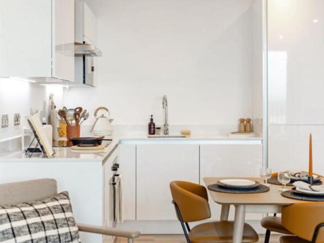 3 bedroom flat for rent in New Vic, Corporation Street Manchester M4