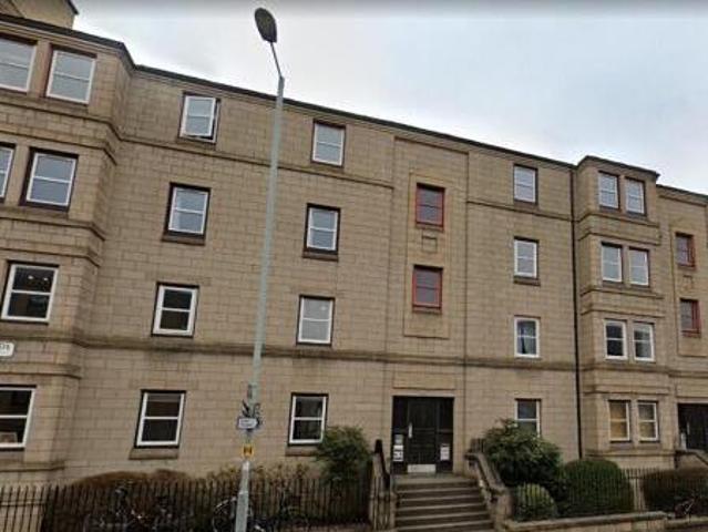 3 Bedroom Flat For Rent In Newington, Edinburgh