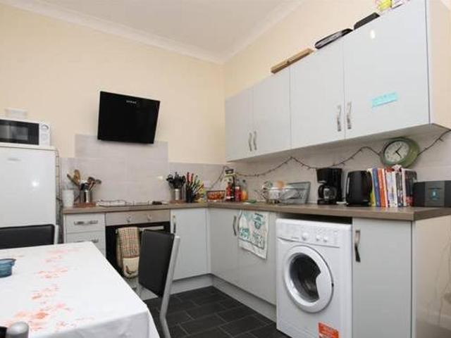 3 bedroom flat for rent in Norfolk Buildings Bath BA1