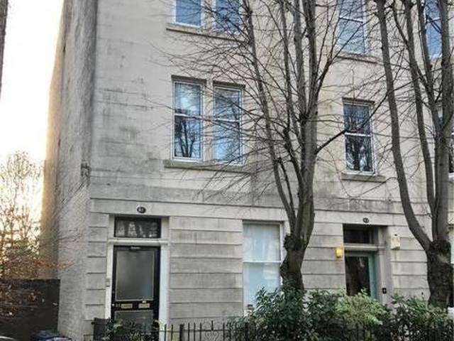 3 bedroom flat for rent in Oakshaw Street West Paisley Renfrewshire PA1