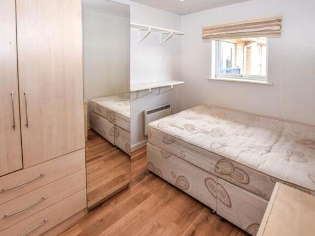 3 bedroom flat for rent in Old Birley Street, Hulme, Manchester, M15