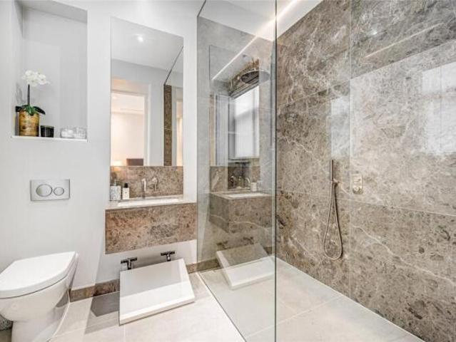 3 bedroom flat for rent in Old Queen Street, Westminster Abbey, SW1H