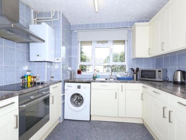 3 bedroom flat for rent in Olive Court, Liverpool Road, Angel, N1