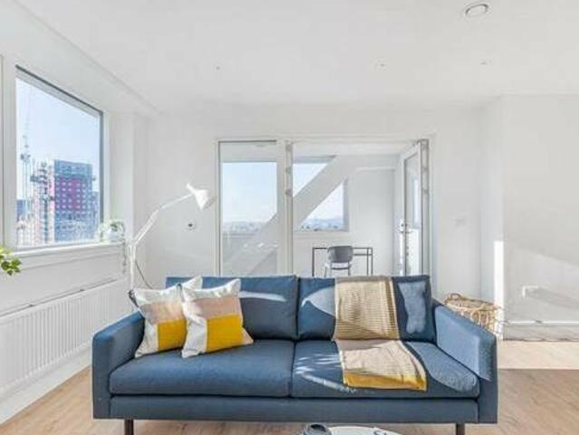 3 bedroom flat for rent in Olympic Way Wembley Middlesex HA9