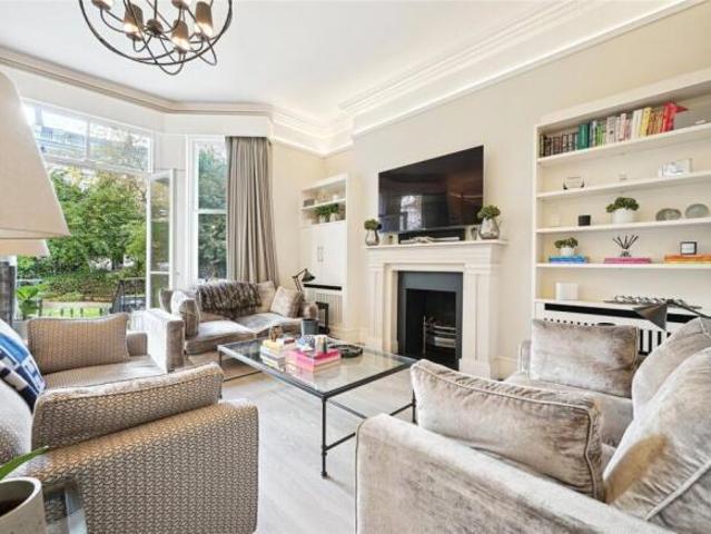 3 bedroom flat for rent in Onslow Gardens, South Kensington, SW7