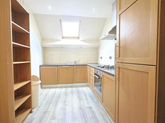 3 bedroom flat for rent in Osborne Road, Jesmond, Newcastle upon Tyne NE2