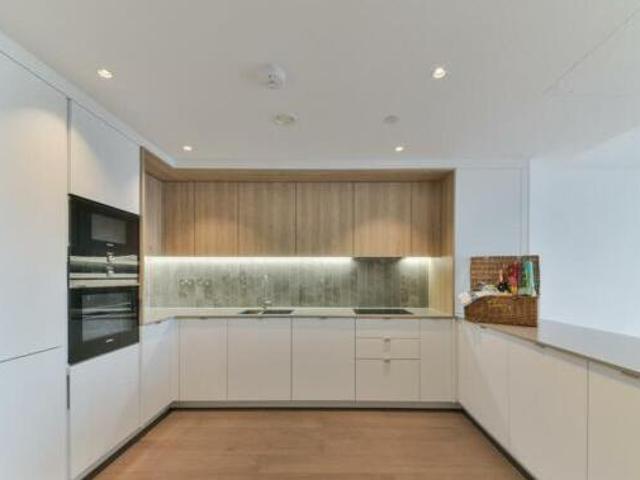 3 Bedroom Flat For Rent In Oval Village, London