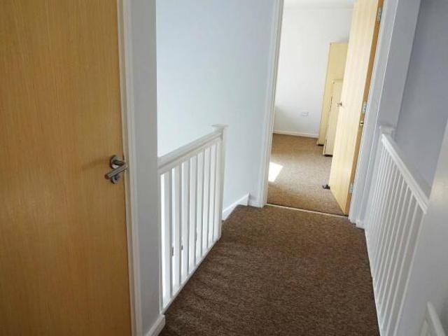 3 bedroom flat for rent in Park Grange Court, Sheffield, S2
