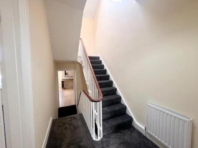3 bedroom flat for rent in Park Street, PLYMOUTH, PL3