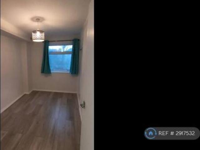 3 bedroom flat for rent in Patching Hall Lane, Chelmsford, CM1