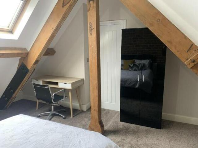 3 bedroom flat for rent in Peter House, Whitechapel, Liverpool, Merseyside, L1