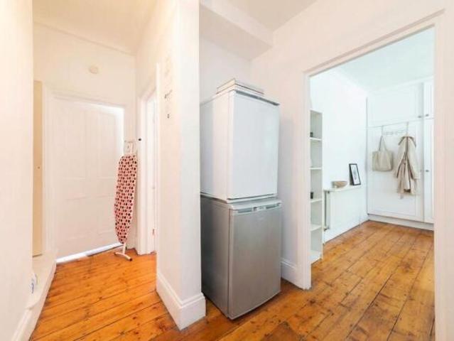 3 bedroom flat for rent in Philbeach Gardens, London, SW5