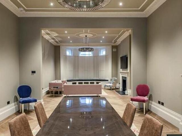 3 Bedroom Flat For Rent In Phillimore Estate, London