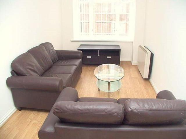 3 bedroom flat for rent in Portman Mews, Shieldfield, NE2