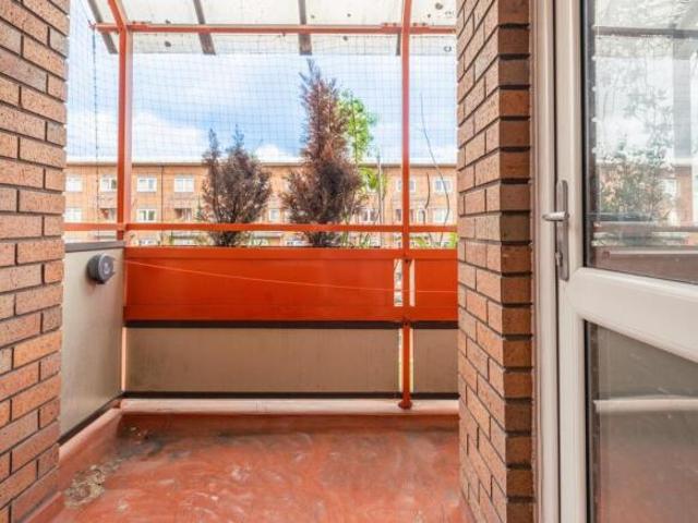 3 bedroom flat for rent in Queens Court, Barrack Road, Newcastle Upon Tyne, and Wear, NE4 6BJ, NE4