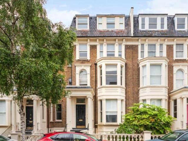3 bedroom flat for rent in Randolph Crescent, W9