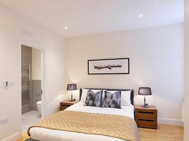3 Bedroom Flat For Rent In Ravenscourt Park