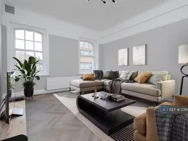 3 bedroom flat for rent in Richmond Chambers, Bournemouth, BH2