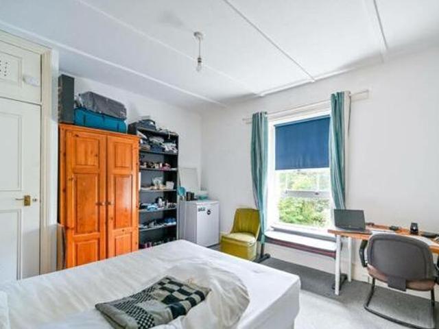 3 Bedroom Flat For Rent In Richmond Hill, Richmond