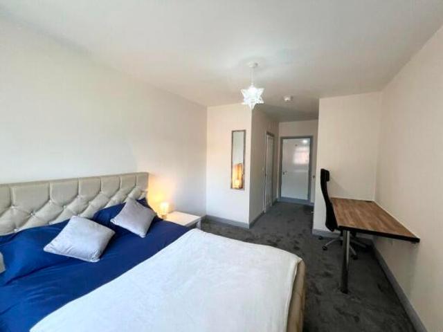 3 bedroom flat for rent in Room 2 Parker Street, Derby, Derbyshire, DE1