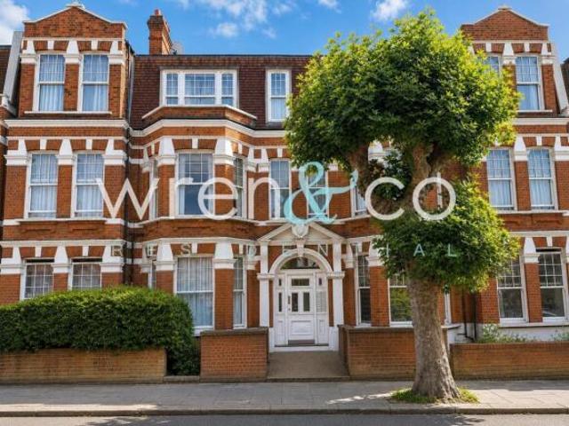 3 bedroom flat for rent in Rutland Park, NW2