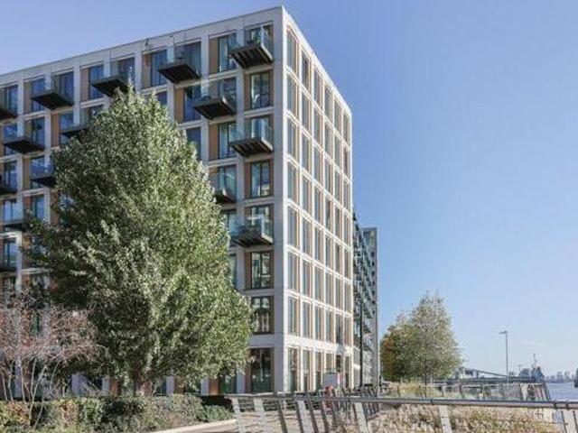 3 Bedroom Flat For Rent In Schooner Road, London