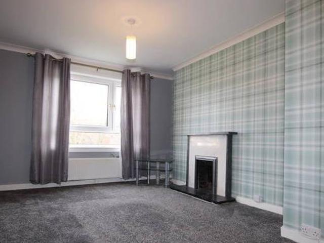 3 bedroom flat for rent in Saggar Street Dundee DD2