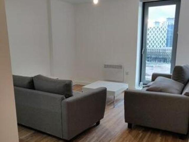 3 Bedroom Flat For Rent In Salford