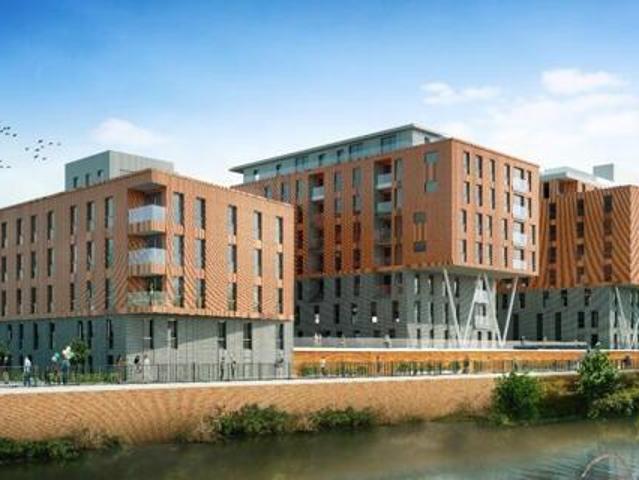 3 Bedroom Flat For Rent In Salford