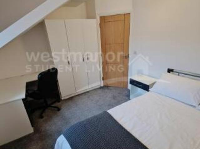 3 bedroom flat for rent in Salisbury Road, Leicester, City, LE1