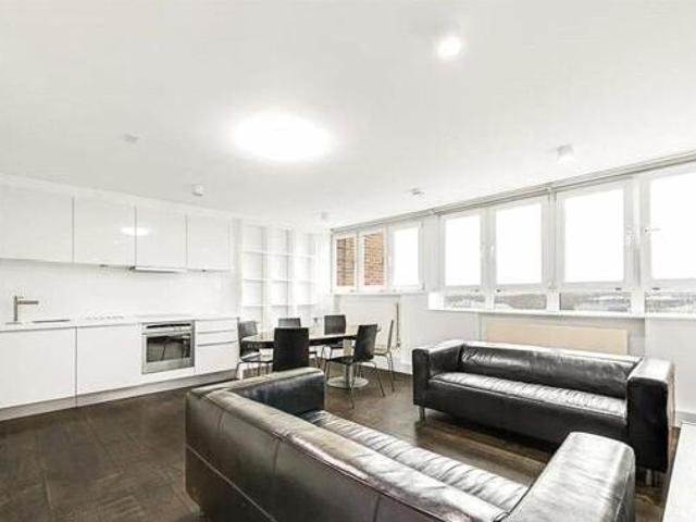 3 Bedroom Flat For Rent In Semley Place