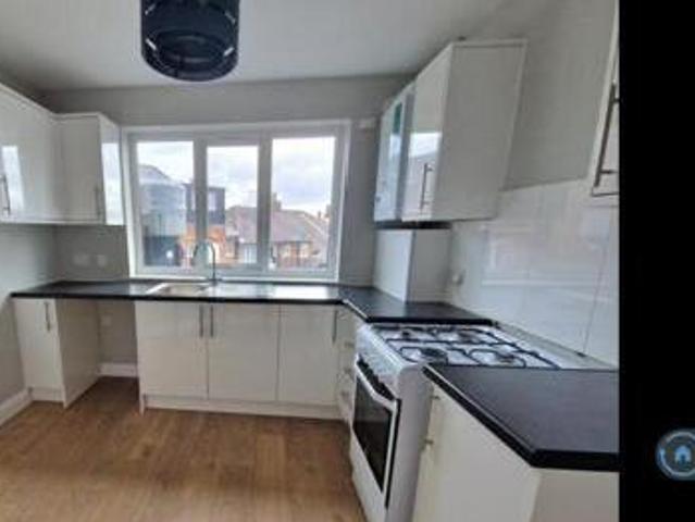 3 Bedroom Flat For Rent In Selly Oak, Birmingham
