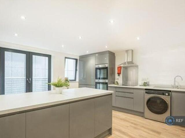 3 Bedroom Flat For Rent In Sheffield