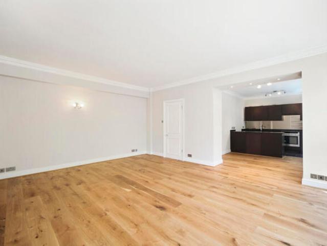 3 bedroom flat for rent in Shrewsbury House, 42 Cheyne Walk, London, SW3