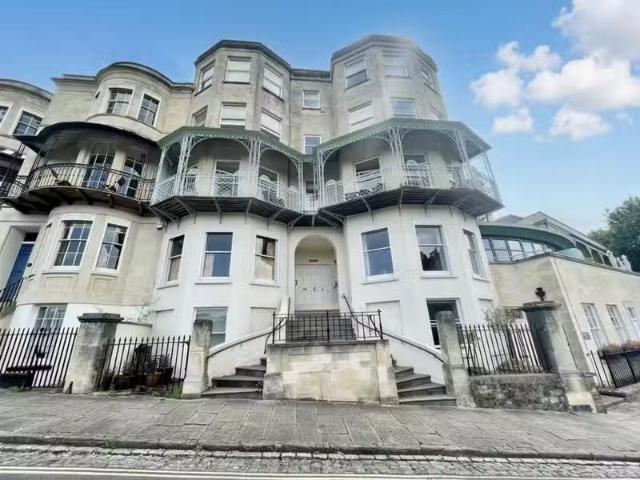 3 bedroom flat for rent in Sion Hill, St. Vincents Rocks, BS8.