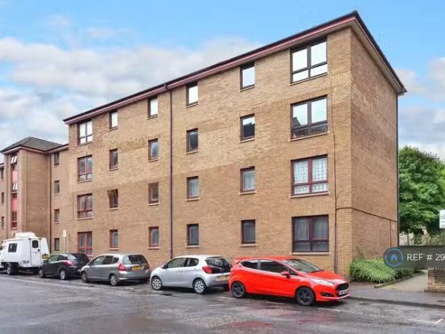 3 bedroom flat for rent in Sienna Gardens, Edinburgh, EH9